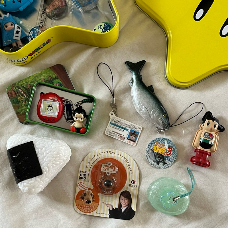 Jual various japanese trinkets / gotochi — tamagotchi, mametchi ...