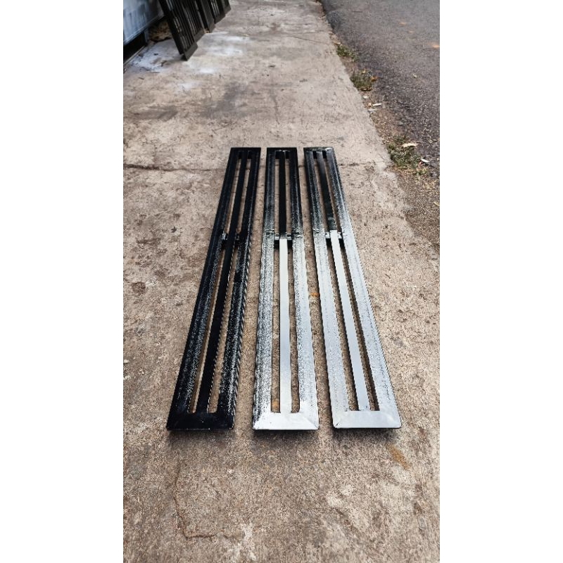 Jual Tutup Selokan Besi Custom Besi Siku Strip Plat | Shopee Indonesia