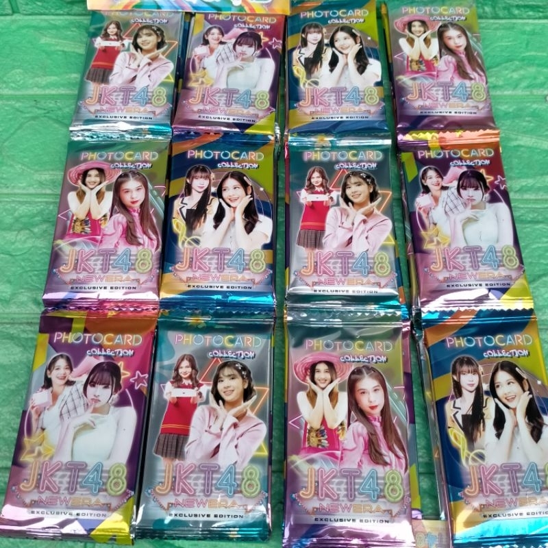 Jual 12 Sachet Mainan Kartu JKT48 PC JKT 48 Trading Card Collection Grosir | Shopee Indonesia