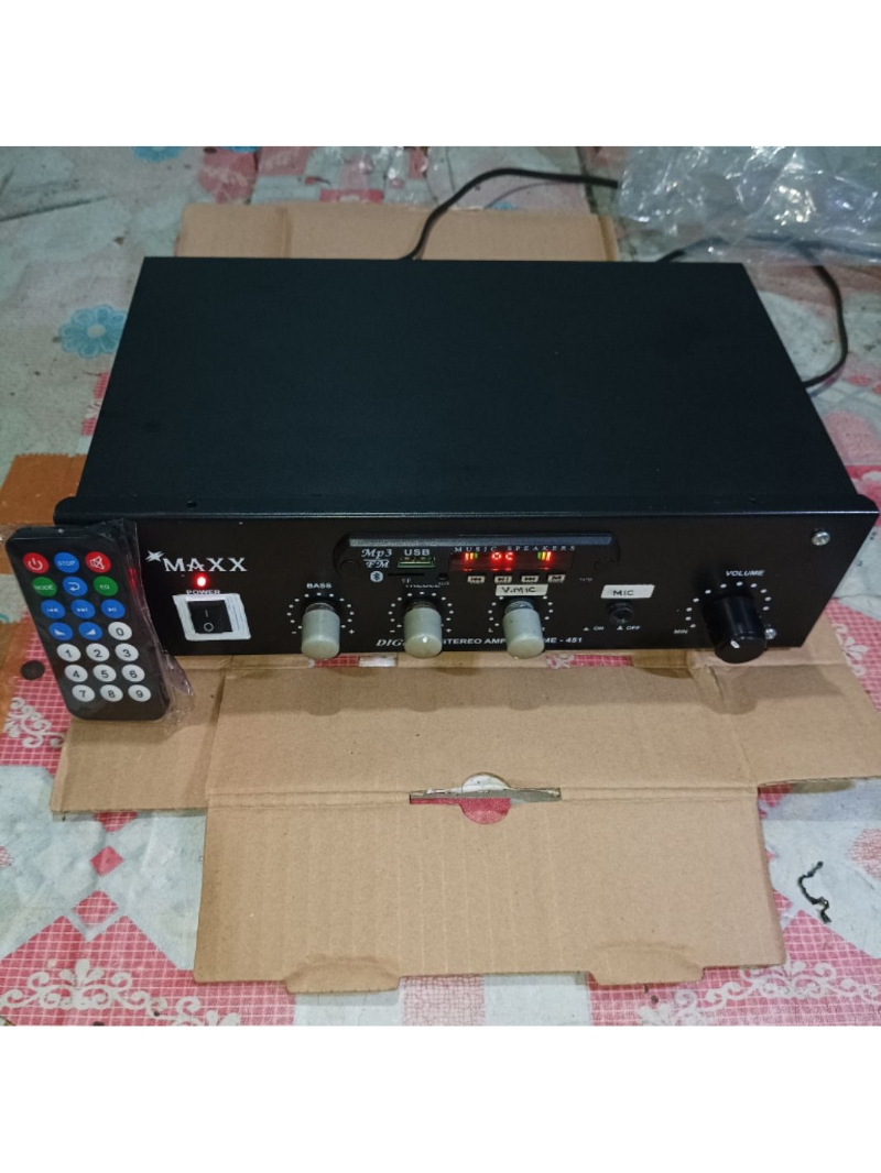 Jual power amplifier stereo 300w + MP3 Bluetooth, trafo 4 ampere ex ...