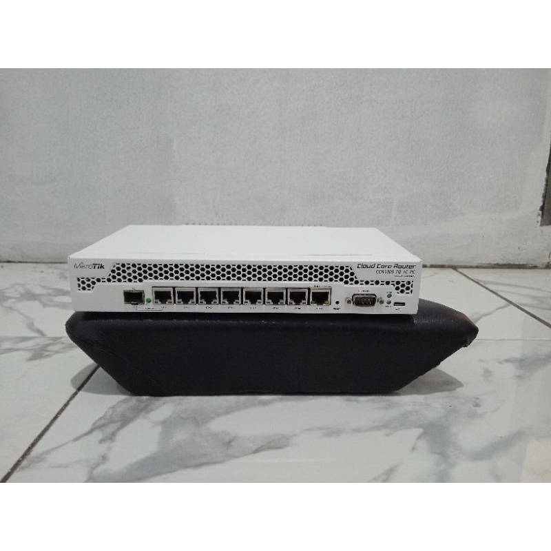 Jual Mikrotik ccr 1009-7G-1C-PC | Shopee Indonesia