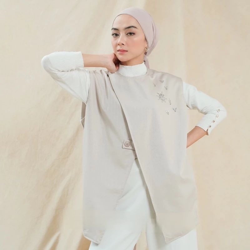 Jual vest wanita / rompi perempuan / blezer perempuan / vest perempuan ...