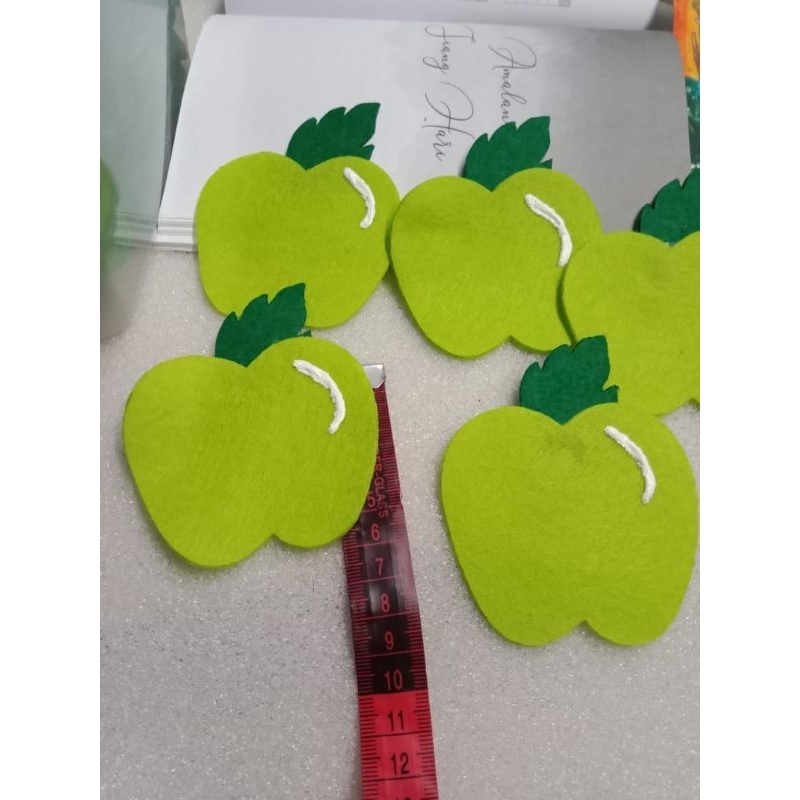 Jual Aplikasi flanel tinggal tempel/jahit seri buah apel | Shopee Indonesia