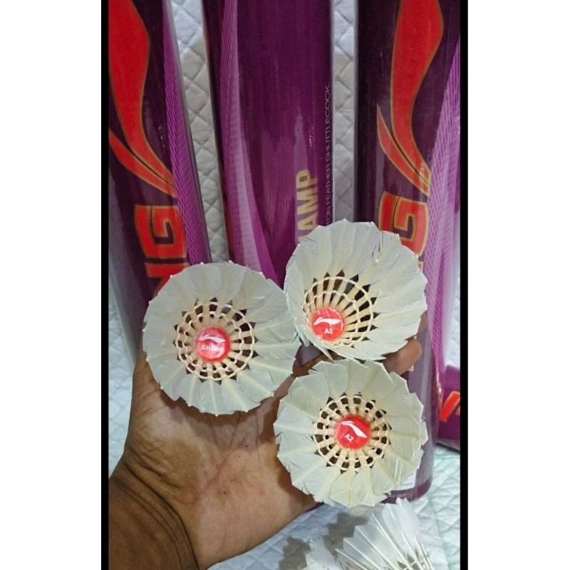 Jual shuttlecock bekas rekondisi merk Lining | Shopee Indonesia