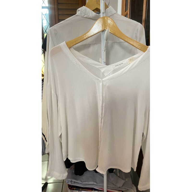 Jual Preloved Kemeja dan Blouse | Shopee Indonesia