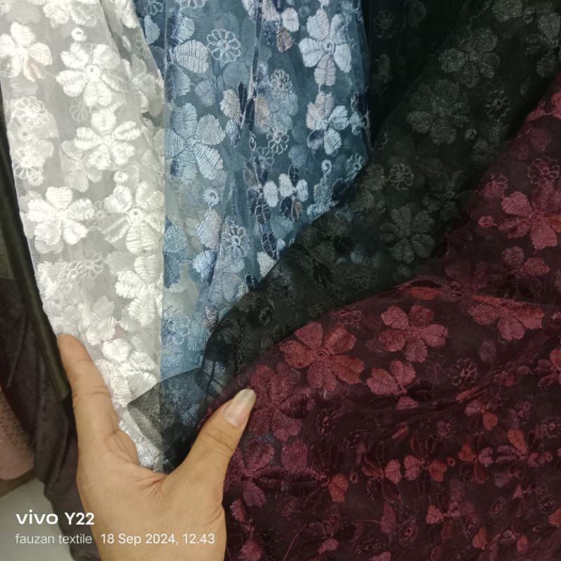 Jual bahan kain tile bordir bunga kembang mewah import | Shopee Indonesia