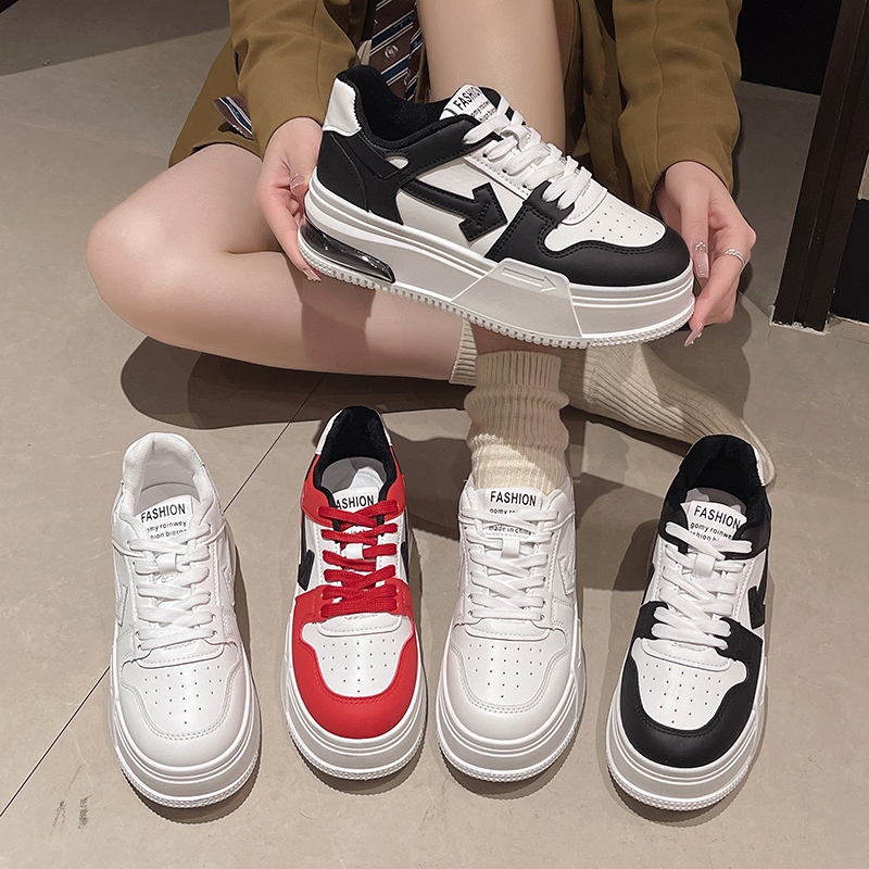 Jual KOII Sepatu Olahraga Sneakers Wanita Korea Putih Hitam Kasual ...