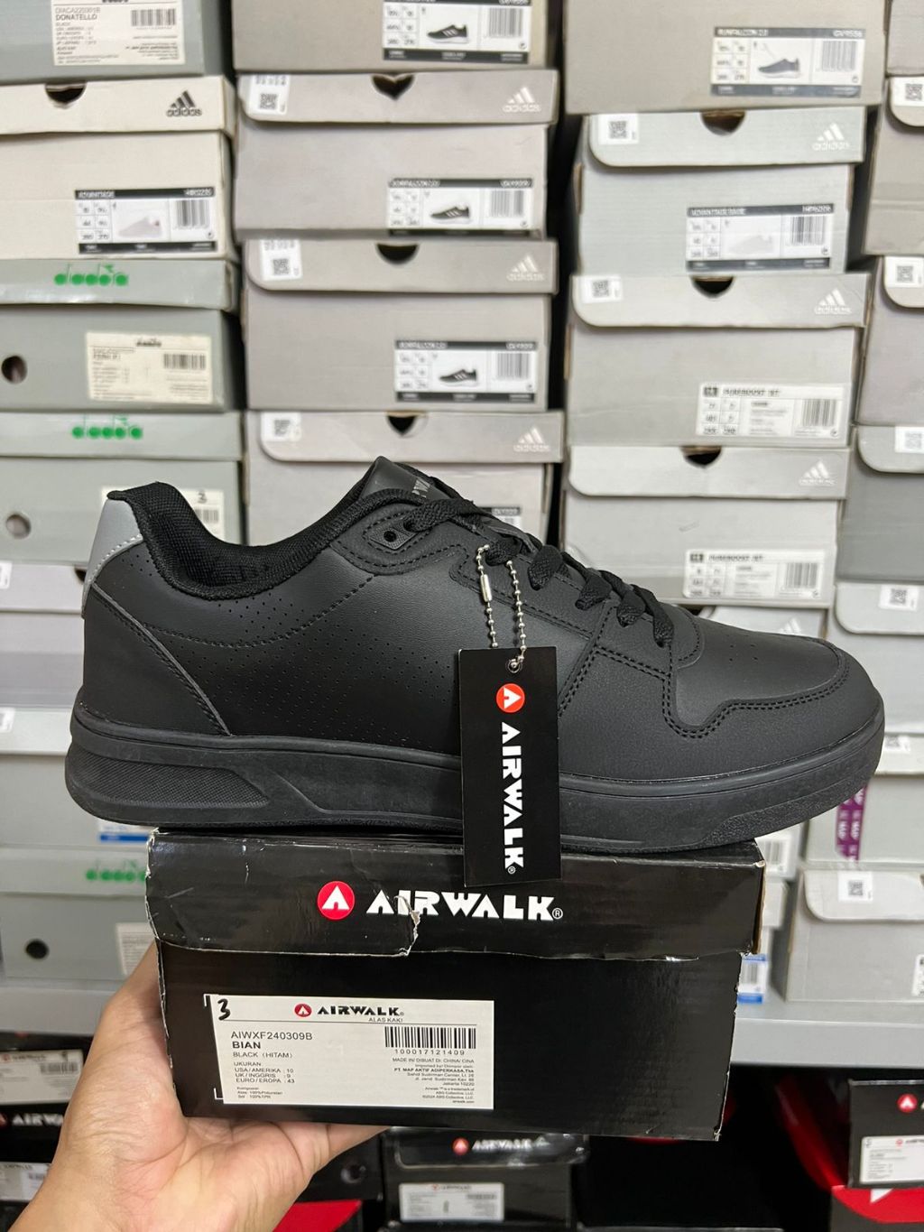 Jual Airwalk Bian Black Men Shoes Original | Shopee Indonesia
