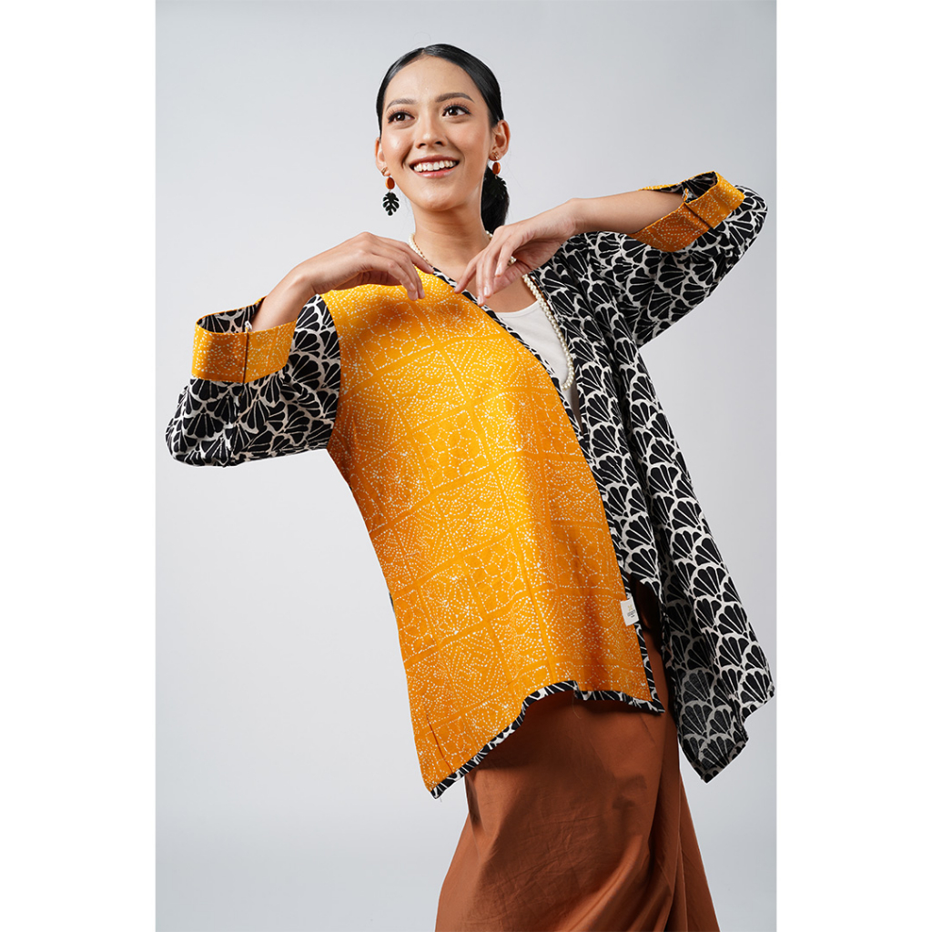 Jual Batik ENOM - Outer Batik Wanita Modern Bela Series - Sale | Shopee ...