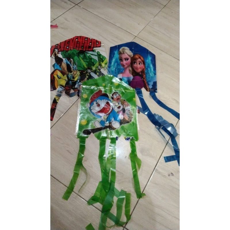 Jual LAYANGAN KARAKTER MINI GROSIR ISI 20 pcs | Shopee Indonesia