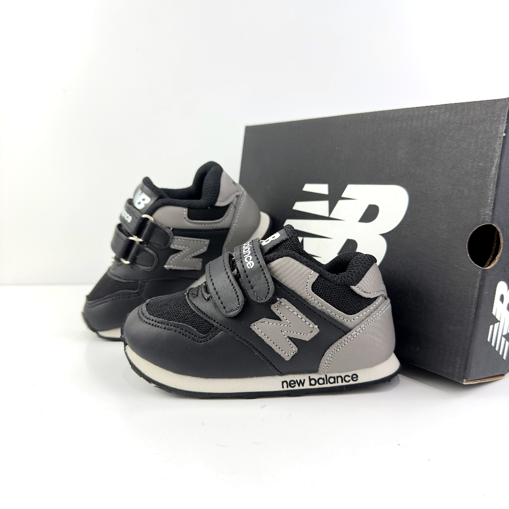 Jual Sepatu Sport Anak NB Running Velcro Black Grey Anak Laki Laki dan ...