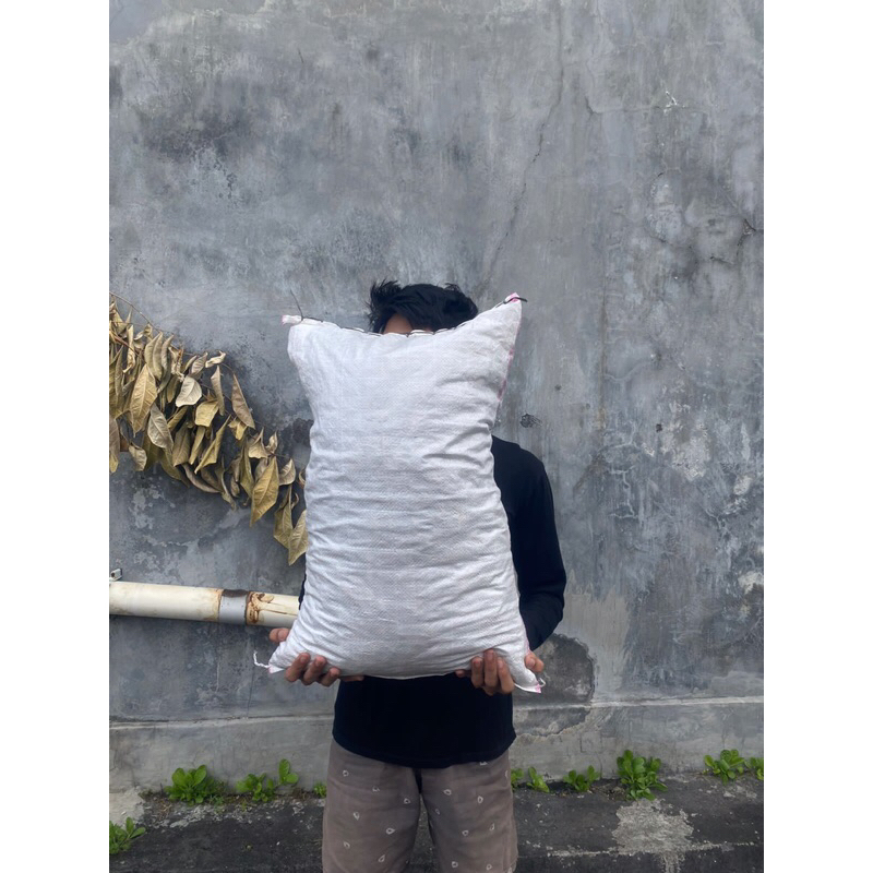 Jual cocohusk 30 ltr . coco husk . cocochip . cocoblock | Shopee Indonesia