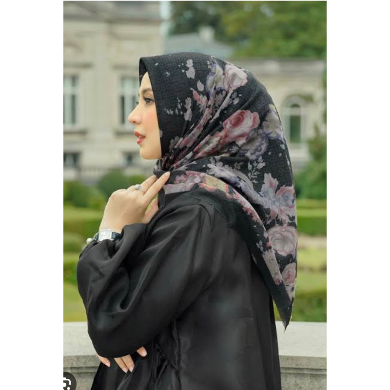 Jual Buttonscarves Hijab series Blume Jet set (BACA DESKRIPSI ...