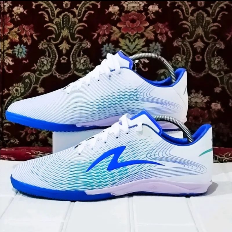 Jual Sepatu Futsal SPECS Ultra FG Putih Pria | Shopee Indonesia