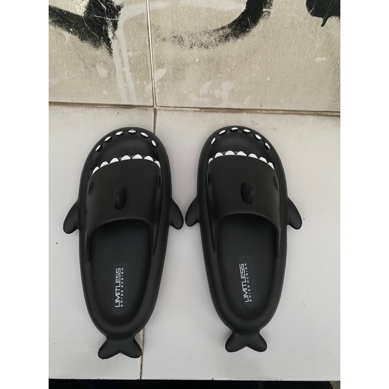 Jual Sandal Hiu Wanita Dewasa Selop Anak Dan Dewasa Terbaru Sendal Hiu ...