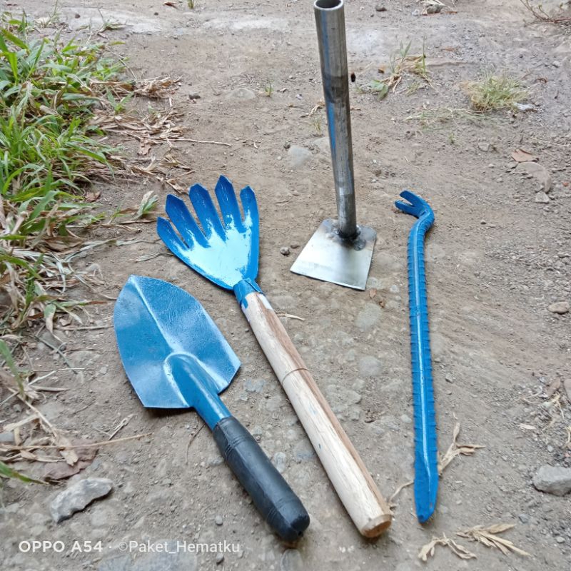 Jual (TERBARU) Paket Alat Berkebun Murah 4 Pcs Cangkul Pipa Mini ...