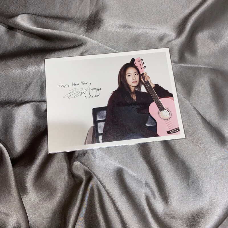 Jual Yoona SNSD MD Merchandise (Postcard Polaroid Photobook Poster ...