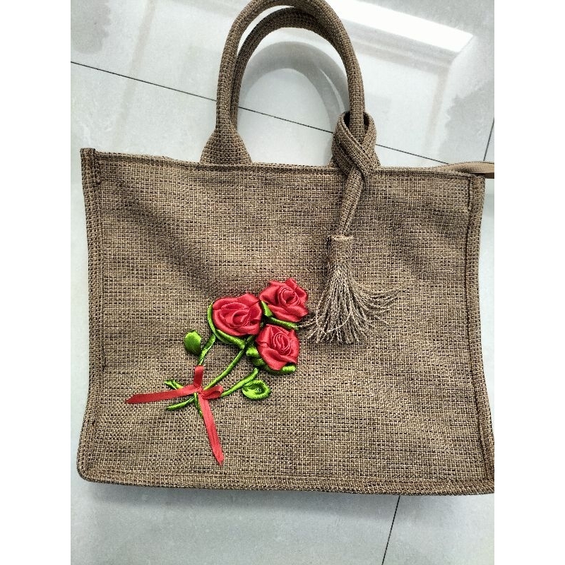 Jual Tas Wanita Tote Bag Kanvas Goni Asli Hiasan Bunga Sulam Pita ...