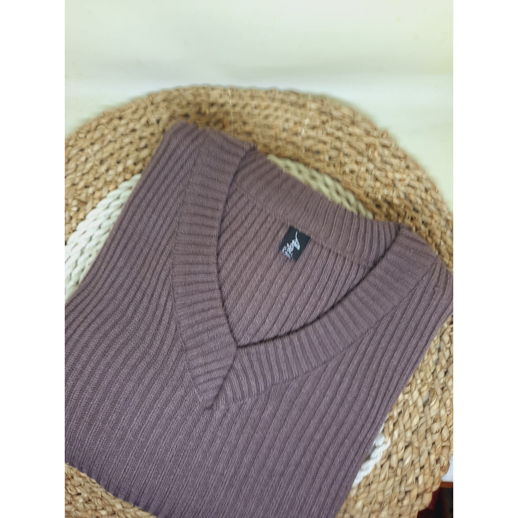 Jual Vest Rajut Salur Kerah V Panjang / Rompi Rajut Premium /Vest Rajut ...