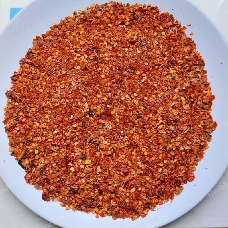 Jual cabe bubuk kasar daun jeruk / Chili flakes / cabe giling super ...