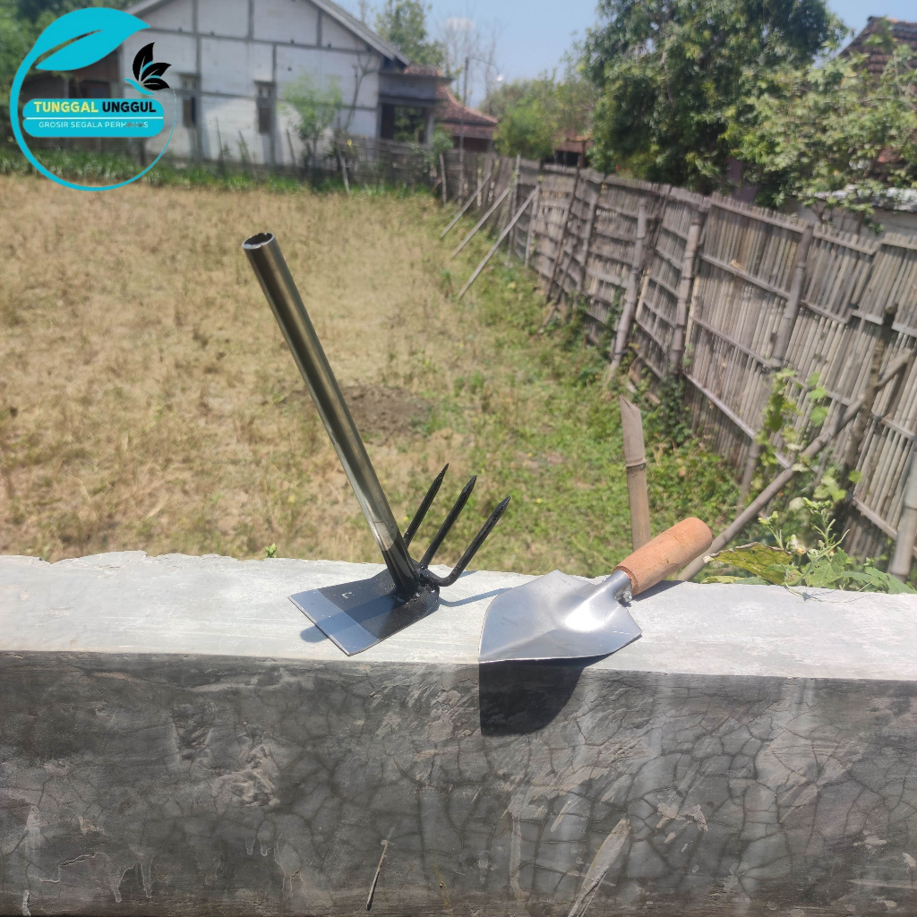 Jual Paket Murah Minimalis Garuk Sampah Satu Paket Cangkul Mini Gagang ...