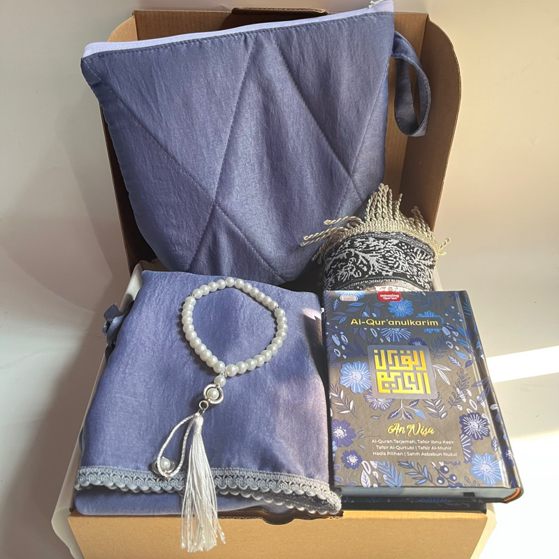 Jual Seperangkat alat sholat seserahan simple exclusive | Hantaran ...