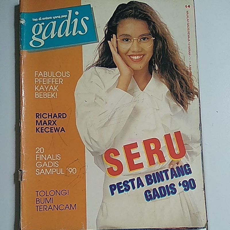 Jual Majalah Gadis Tahun 1990 Cover Izabel Yahya | Shopee Indonesia