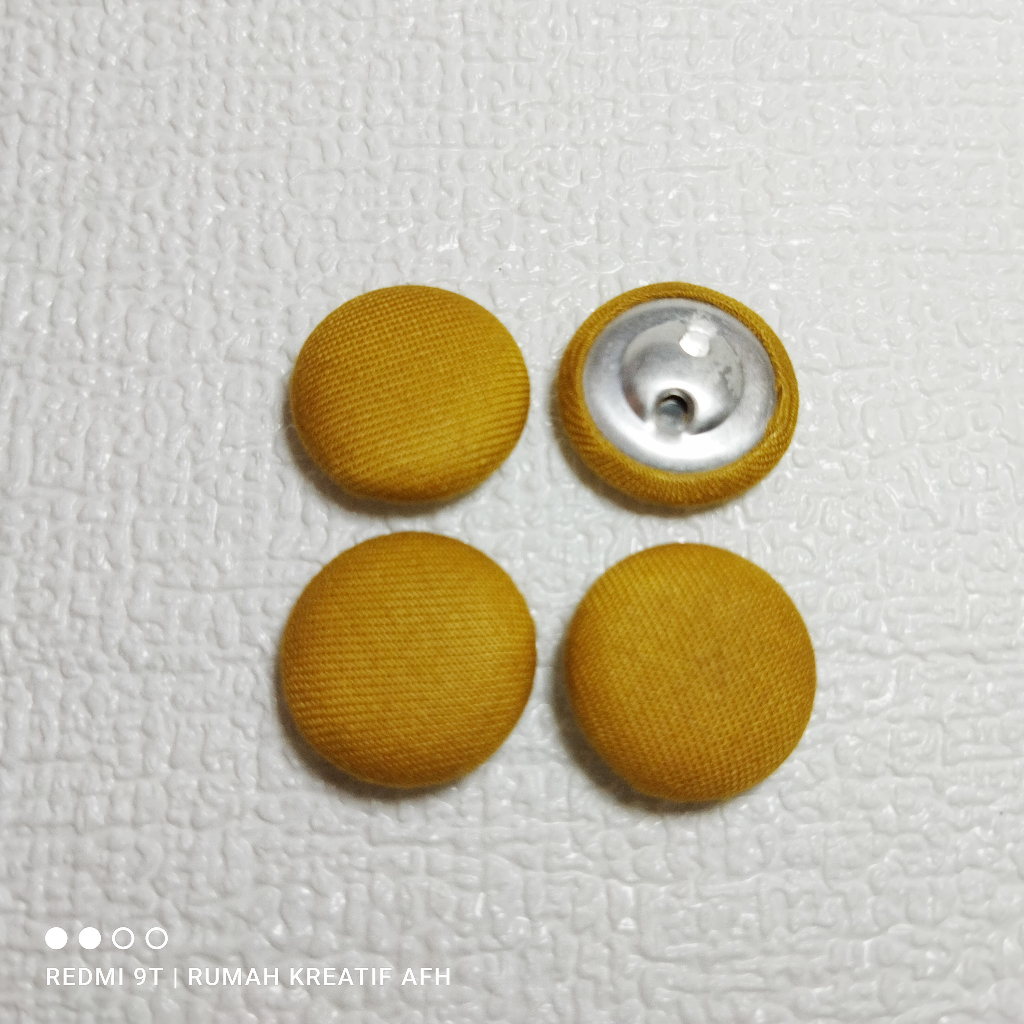Jual Kancing Bungkus Kain Nomer 32 (Diameter 2 cm) | Kancing Jamur ...