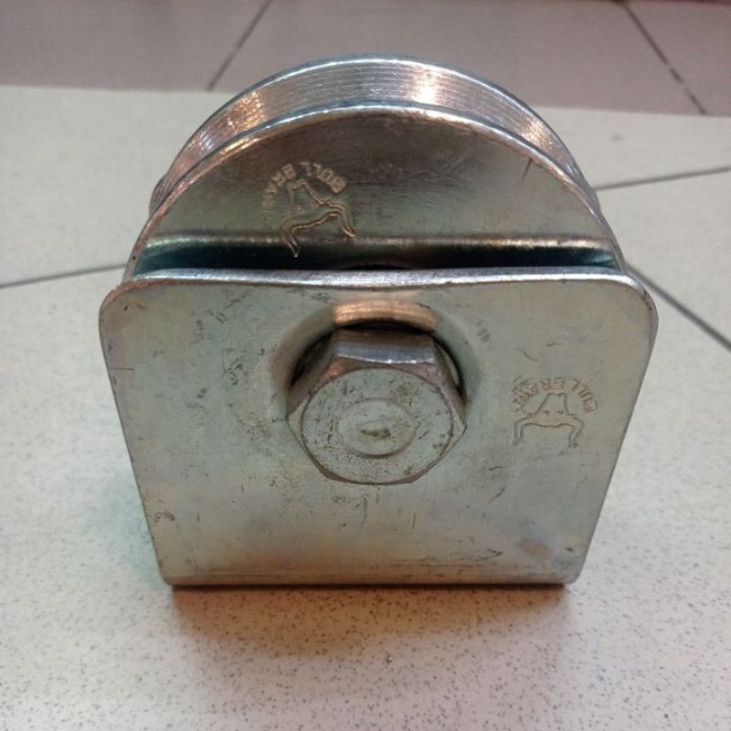 Jual roda pintu pagar / roda pintu gerbang /roda pagar besi/roda besi 4 ...