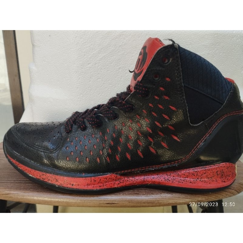 Jual Sepatu Basket Adidas D Rose Merah Hitam | Shopee Indonesia