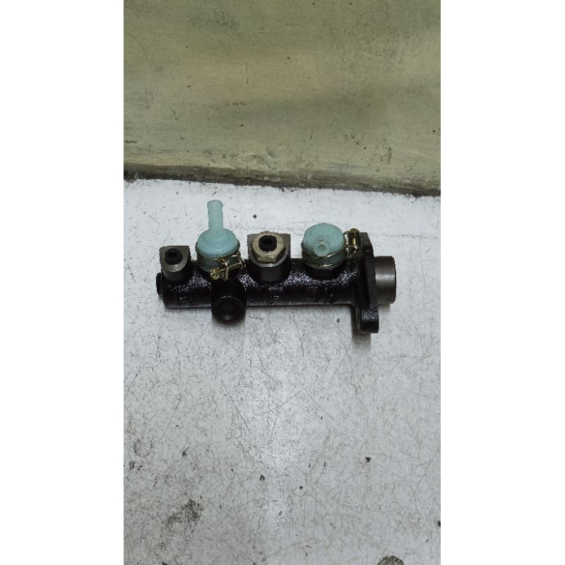 Jual master rem mobil Mitsubishi L300 diesel / bensin brake assy ...