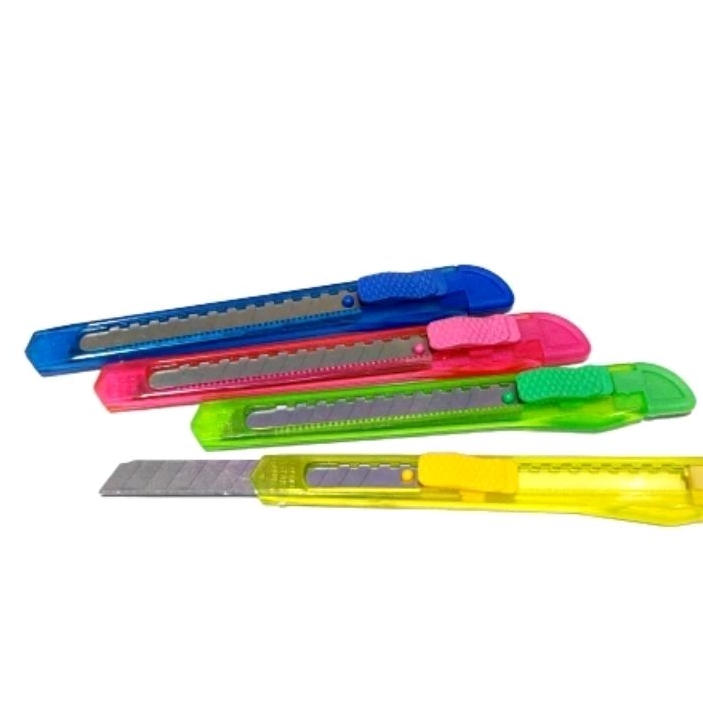 Jual 12 Pcs Cutter Renceng kecil,Besar Transparan warna | Shopee Indonesia