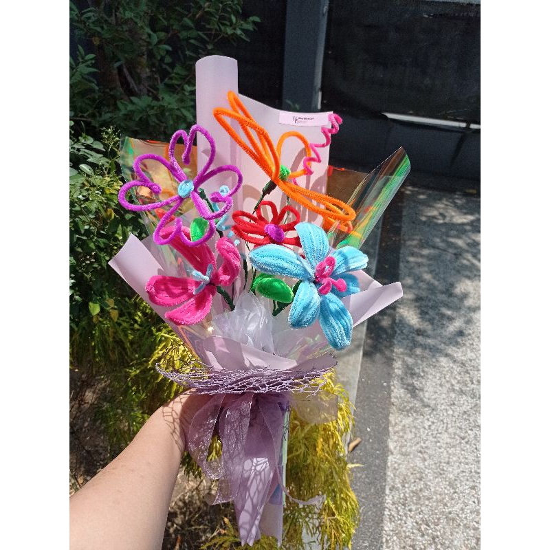 Jual pipe cleaner bouquet ukuran M/ pipe cleaner bucket/pipe cleaner ...