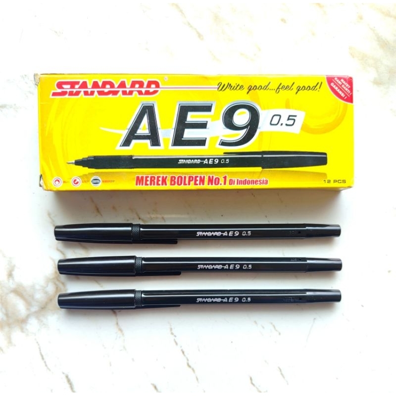 Jual Pulpen Hitam Standar AE9 hitam 0.5 mm ( 1 Pack / 12 Pcs ) | Shopee Indonesia