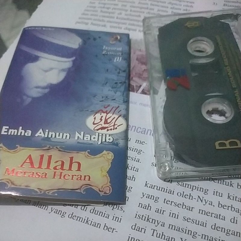 Jual Kaset pita Emha Ainun Nadjib: Allah Merasa Heran | Shopee Indonesia Jual Kaset pita Emha Ainun Nadjib: Allah Merasa Heran | Shopee Indonesia
