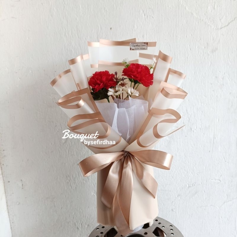 Jual Bouquet/Buket Bunga Artificial Small /Wisuda/Ultah/Sempro | Shopee ...