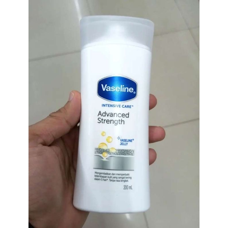 Jual VASELINE INTENSIVE CARE ADVANCED STRENGTH LOTION 200ML | Shopee ...