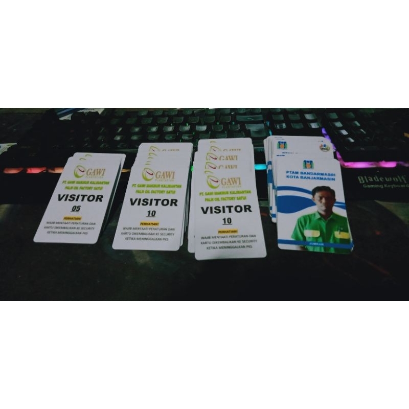Jual ID CARD / MEMBER CARD / VISITOR / KARTU TAMU / ID CARD PANITIA ...