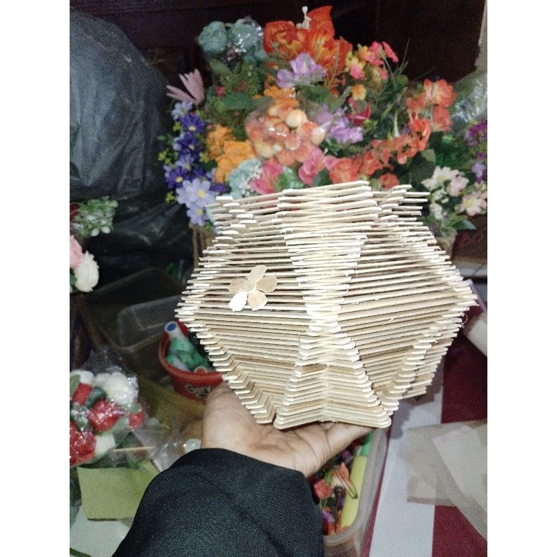 Jual Vas bunga dari stik es krim/ Kerajinan tangan/ prakarya/ Souvernir ...