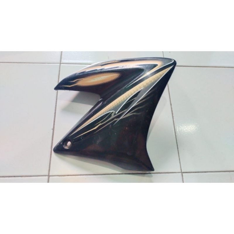 Jual Cover sayap tangki kupingan tangki airscoop yamaha vixion old ...