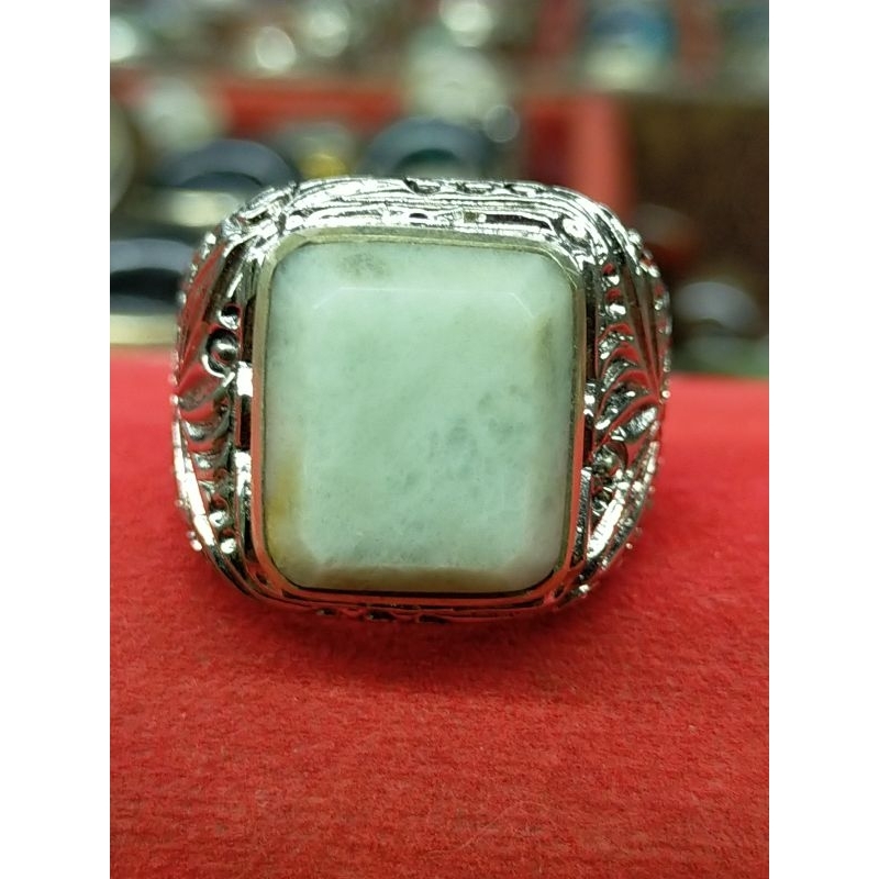 Jual cincin batu natural jadeite Jade Nabire papua / giok Papua type a ...