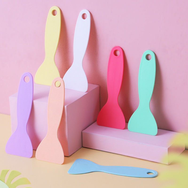 Jual SPATULA PLASTIK UKURAN 11 CM | SPATULA UNTUK STICKER | Shopee ...