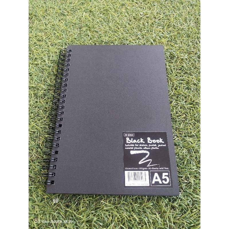 Jual DG Buku Skecth Hitam/Black Paper/Notes Kertas Hitam/Buku Hitam A5 ...