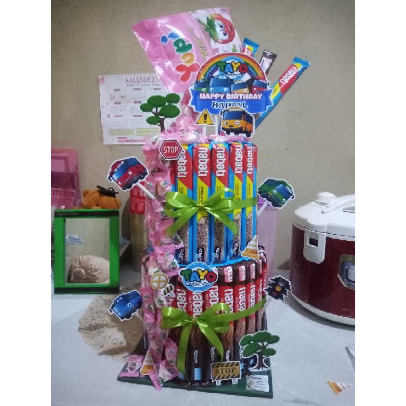 Jual SNACK TOWER | SNACK TOWER BIRTHDAY | KADO ULANG TAHUN | Shopee ...