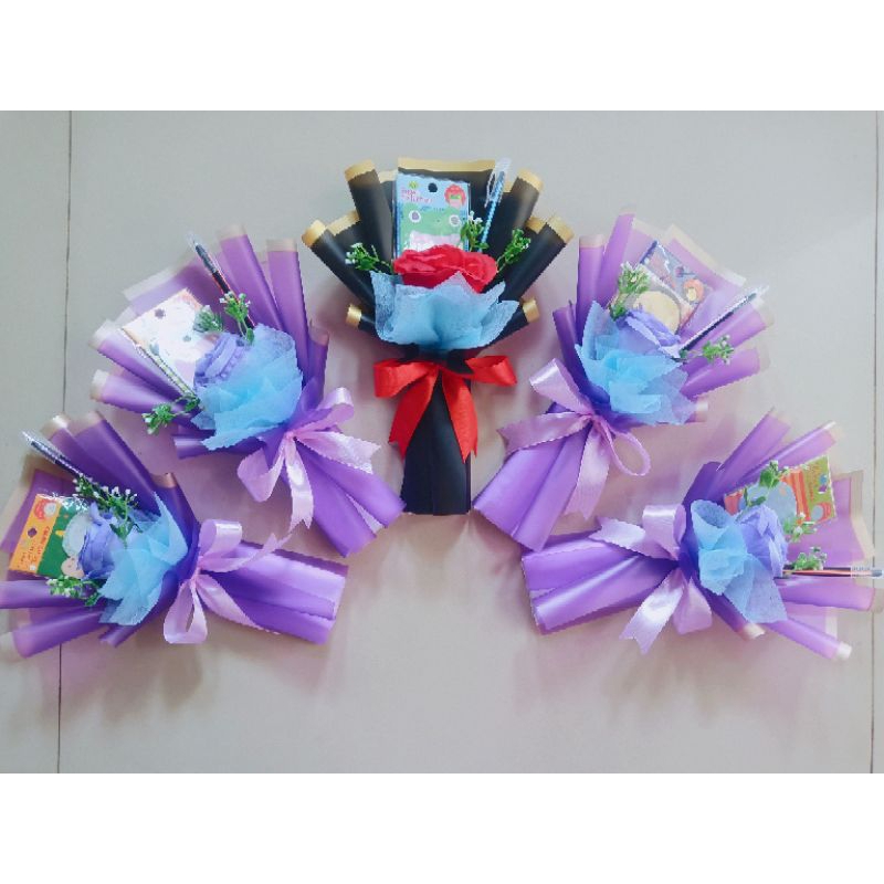 Jual buket alat tulis buket bunga buket hari guru ultah wisuda | Shopee ...
