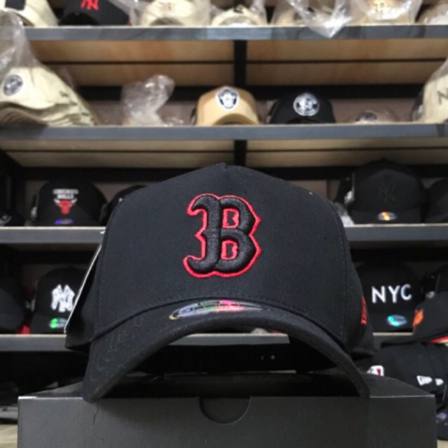 Jual Logo B Black List Red Topi Premium Bahan Hitam Pria Wanita ...