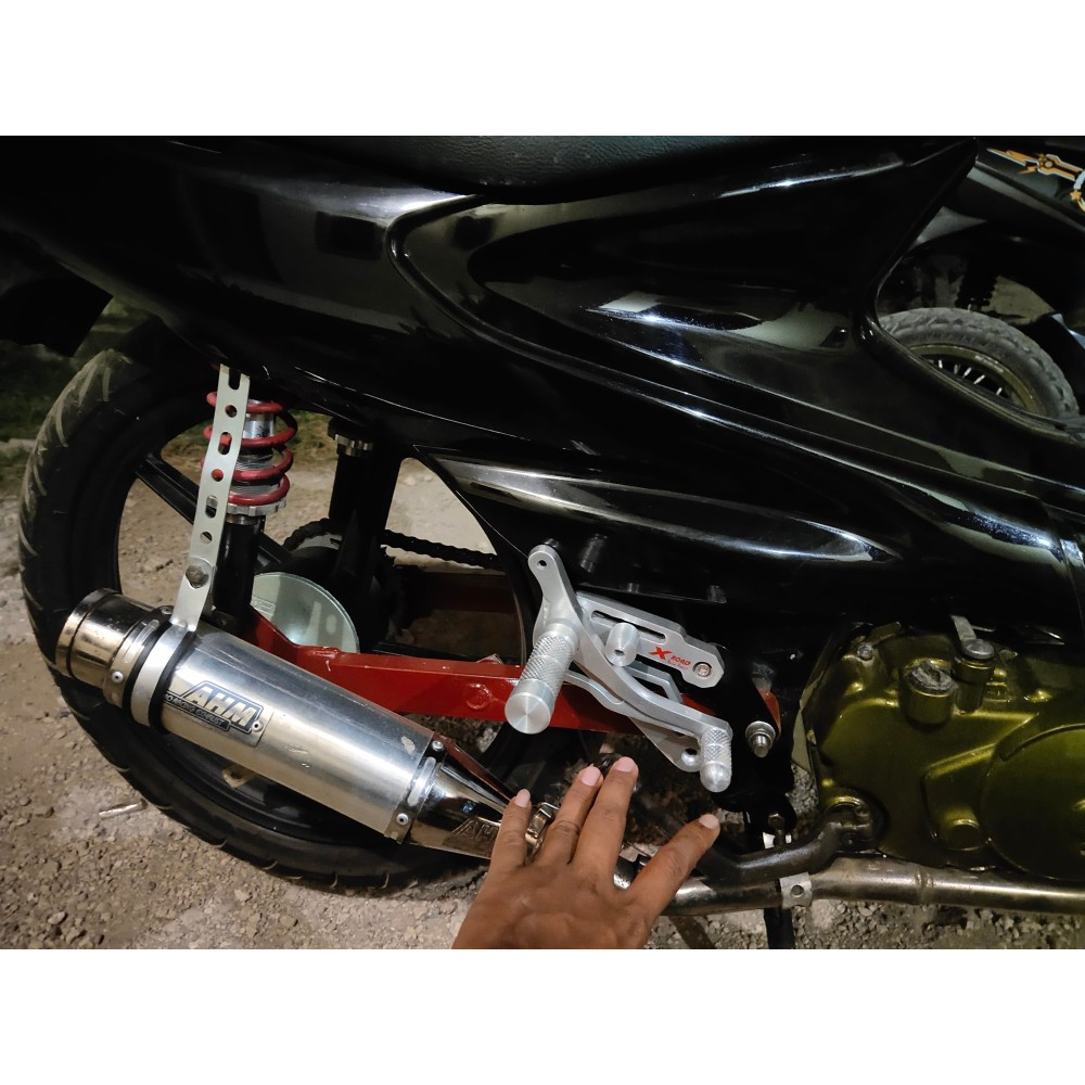 Jual Footstep Underbone X-Road Shogun 125 SP Old Foot Step Underbond ...