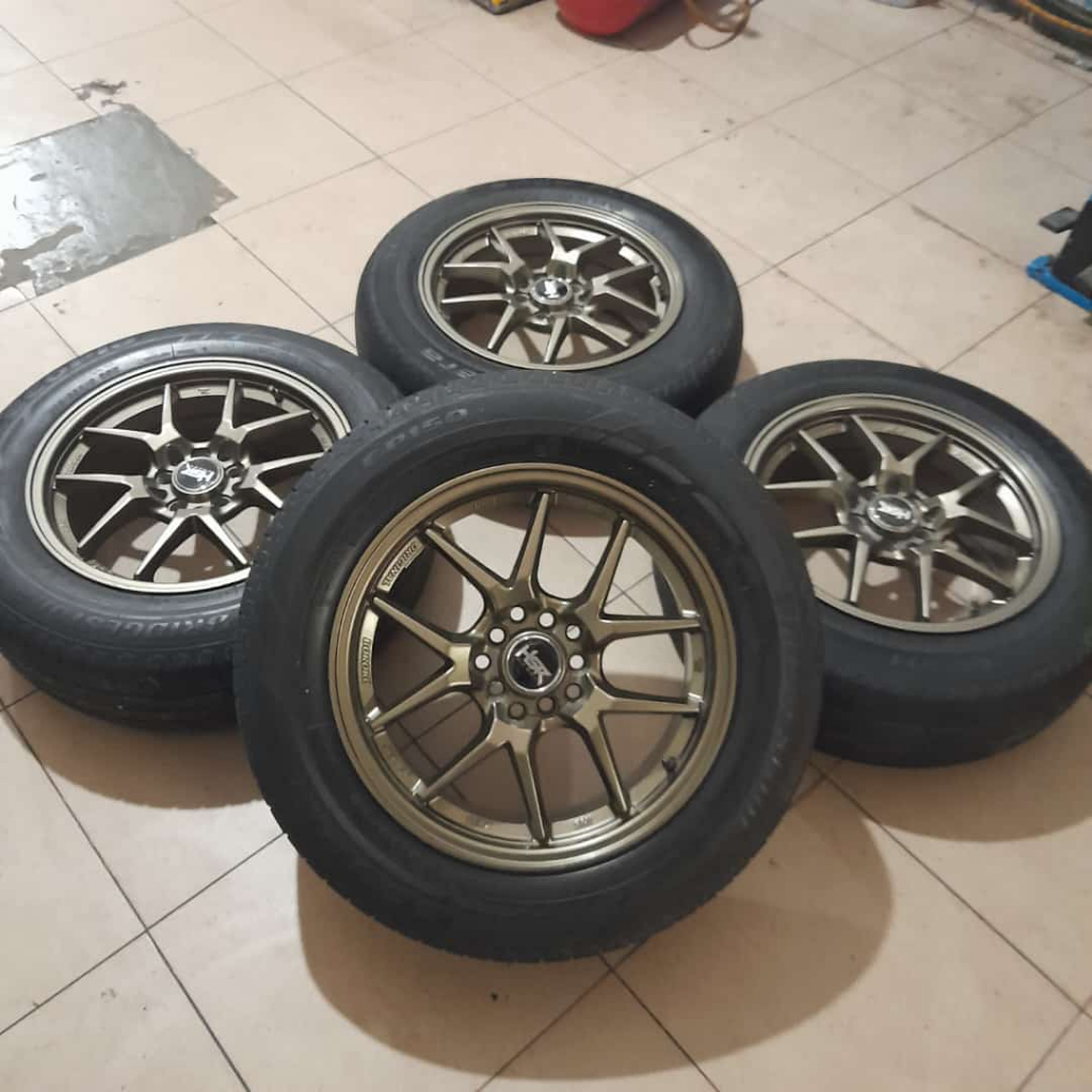 Jual VELG MOBIL BEKAS HSR HYURA RING 16 LEBAR 7 UNTUK NEW AVANZA INNOVA | Shopee Indonesia
