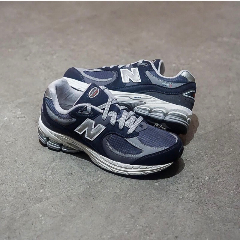 Jual New Balance 2002R Navy Grey | Shopee Indonesia