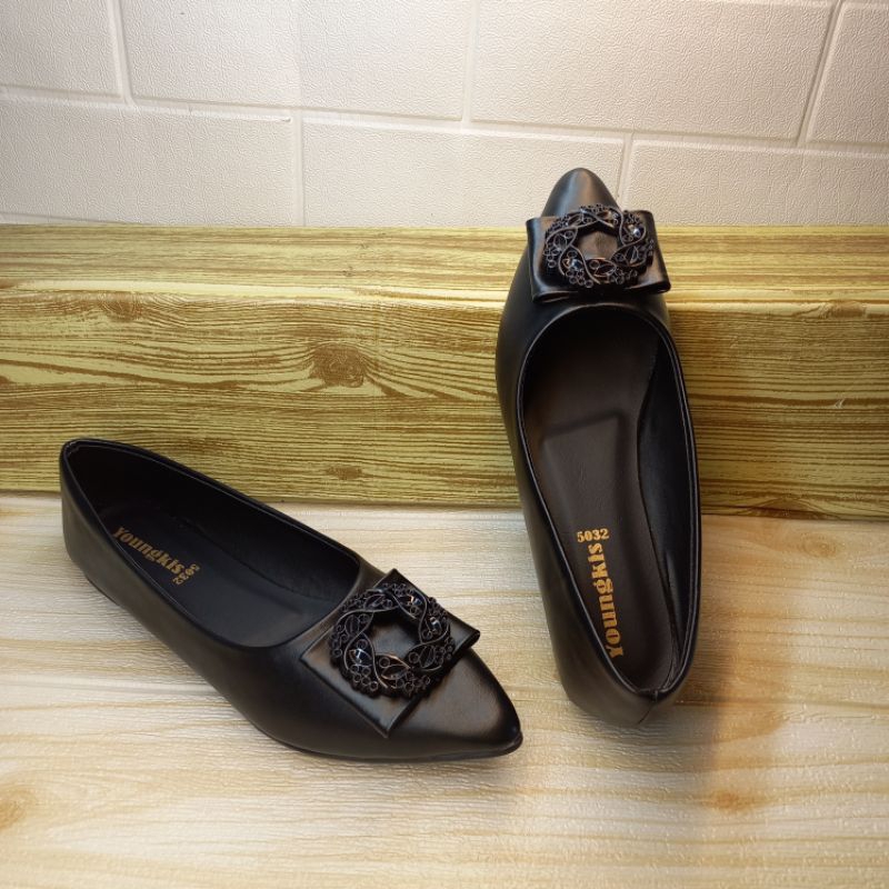 Jual sepatu pansus wanita cantik tanpa hak | Shopee Indonesia